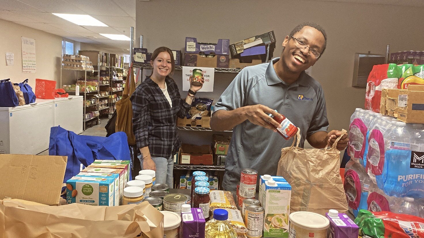 Planet Aid Volunteers at Laurel Advocacy's Food Pantry